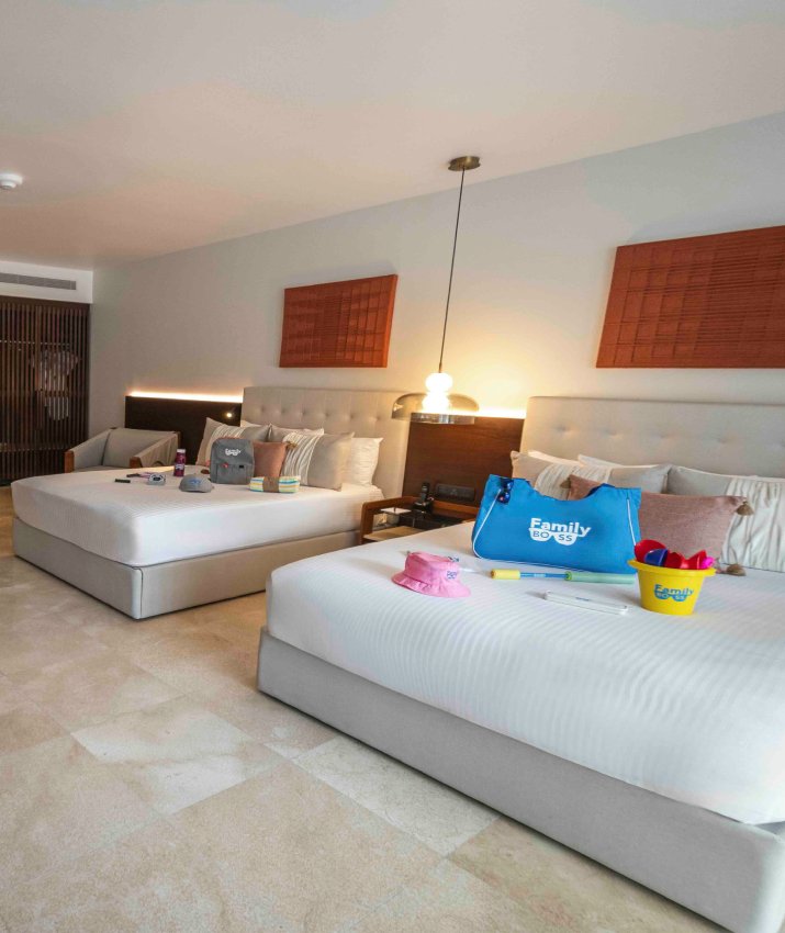 Family Selection - Riviera Maya